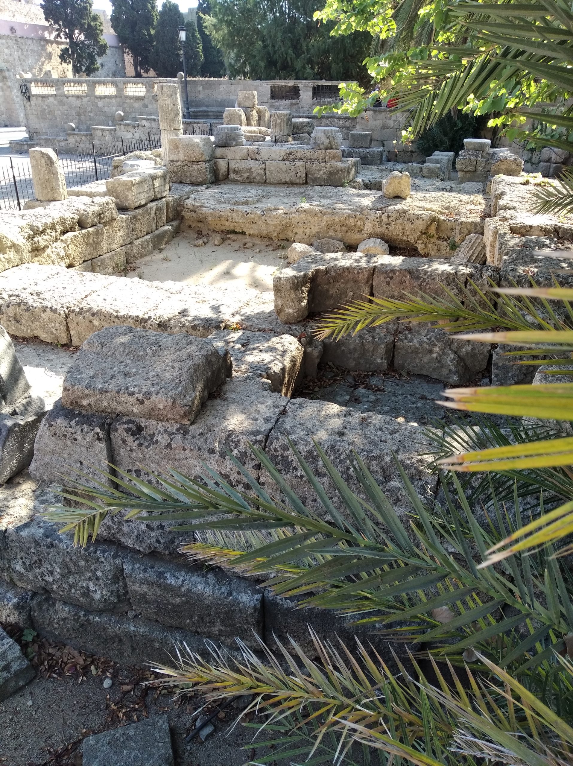 Ruiny świątyni Afrodyty - Wyspa Rodos