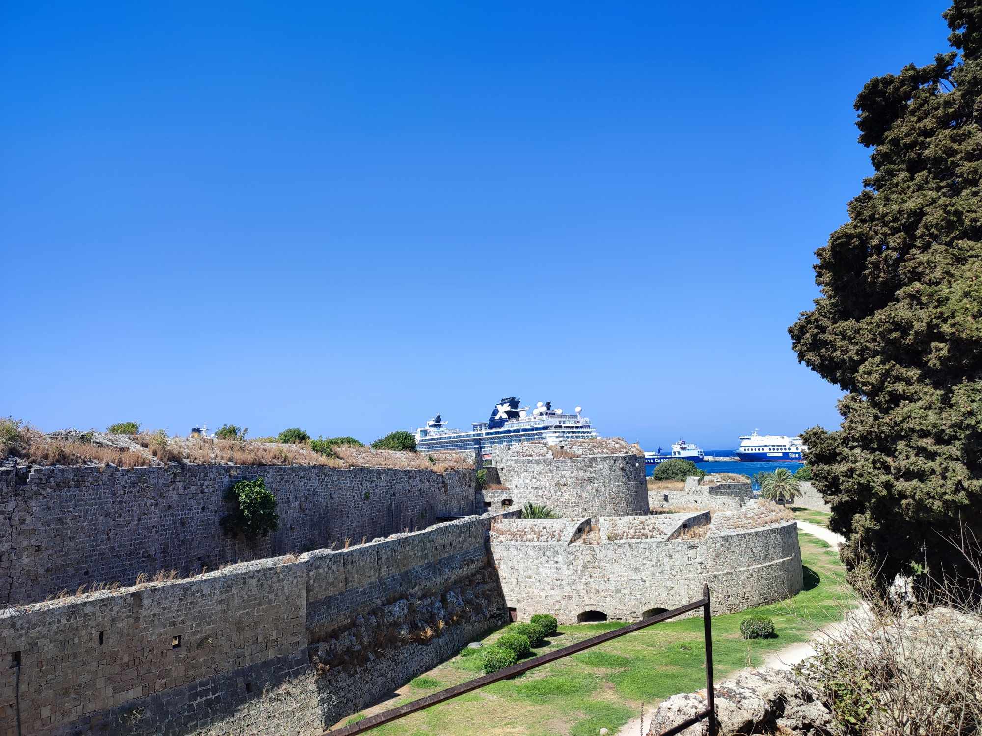 10 miejsc, które warto odwiedzić na wyspie Rodos - Wyspa Rodos